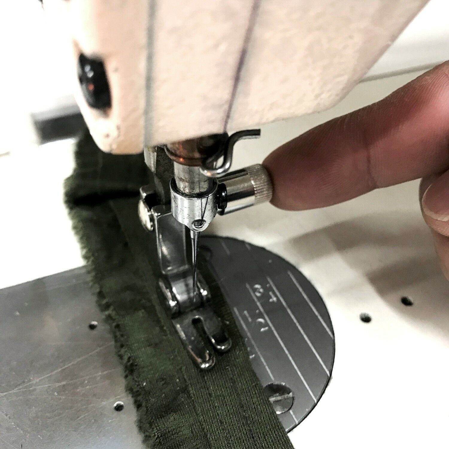 Easy & Quick Change Spring Foot Clamp #P60555 For Industrial Sewing ...